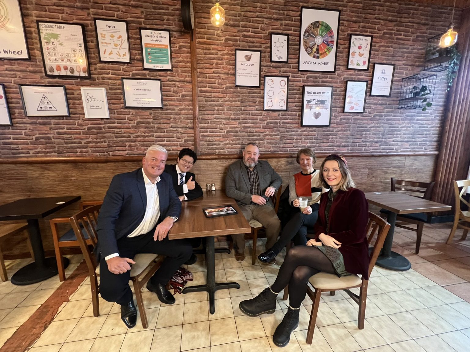 Olivia Utley: Journalist Earning Millions